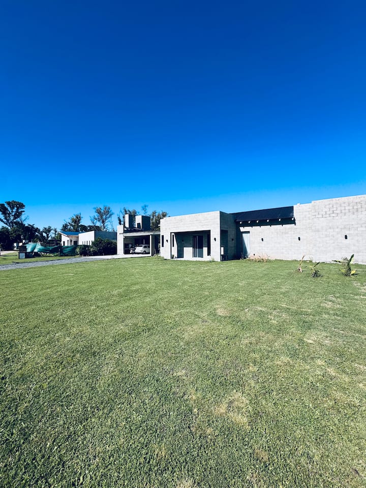 Entre Paz Y Enfoque - Luján