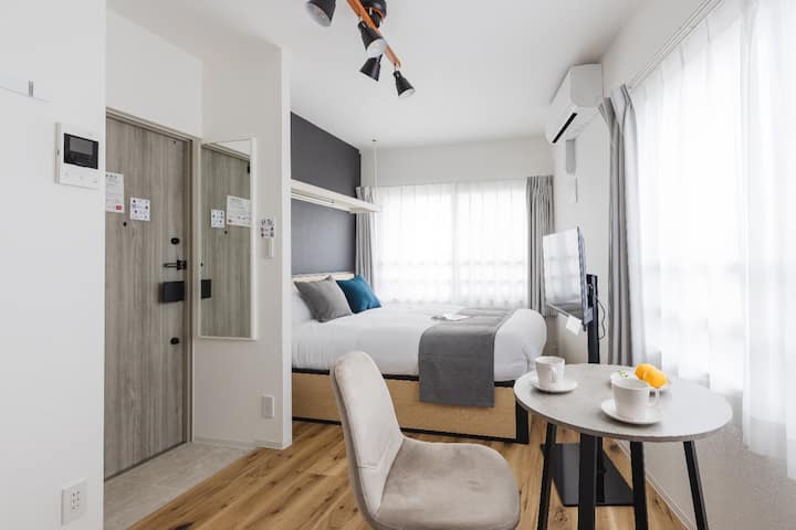 2025年築/十条駅から徒歩10分/都心へのアクセス良好/人気の商店街/エレ十 B01 - Ikebukuro