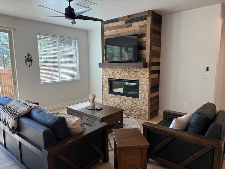 Walk To Golf/lake | Mins To Bearizona/polarexpress - Williams, AZ