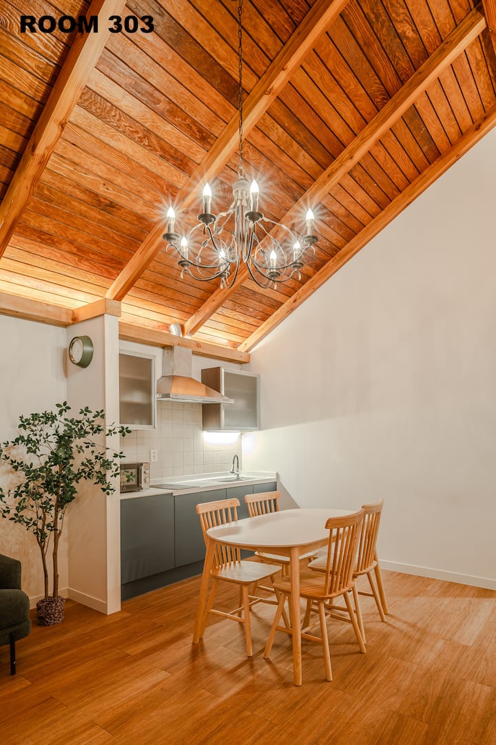 사랑하는 가족여행 독채 최대 18명 대가족 단체 워크샵 바베큐 야경맛집 - Jeju-si