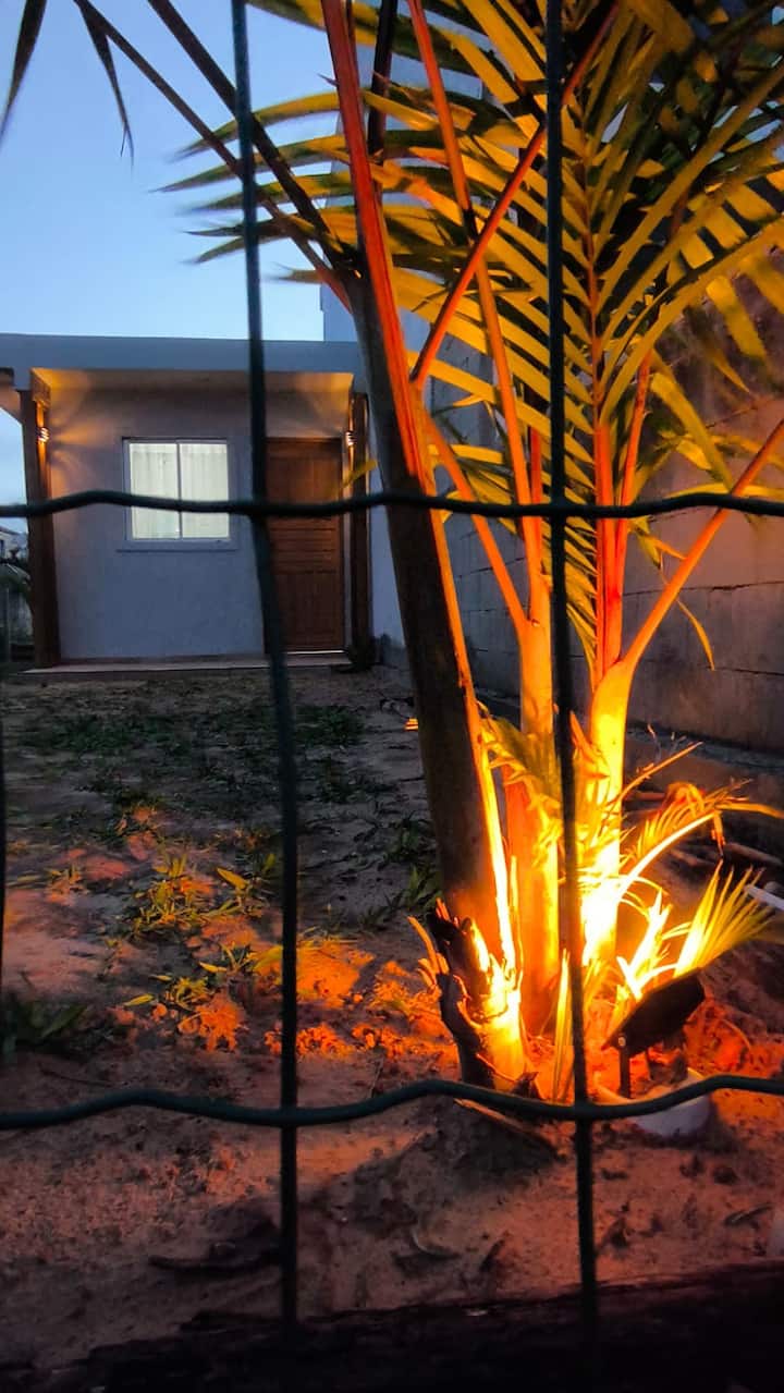 Pequeno, Charmoso E Com Tudo Que Você Precisa! - Garopaba