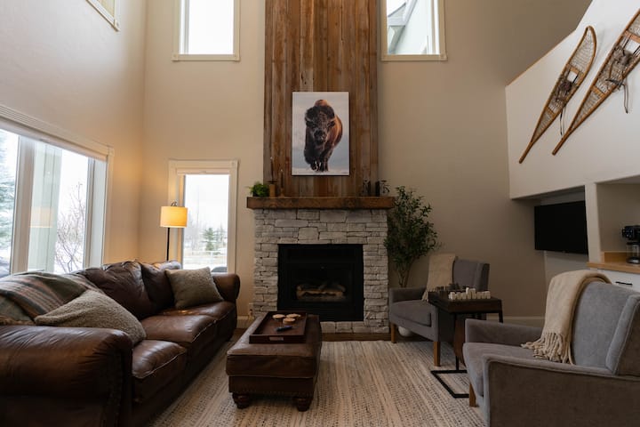 Red Chairlift Basecamp Ski Shuttle Shuffleboard - Driggs, ID