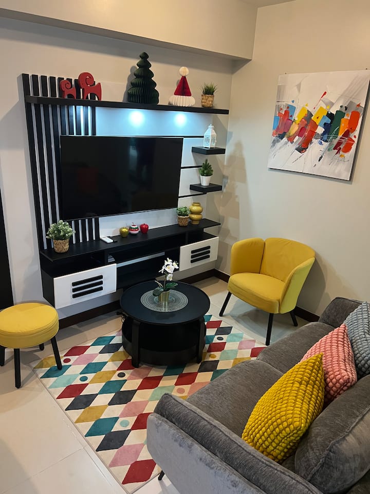 Condo Near Airport & Moa W/ Entertainment - Manille