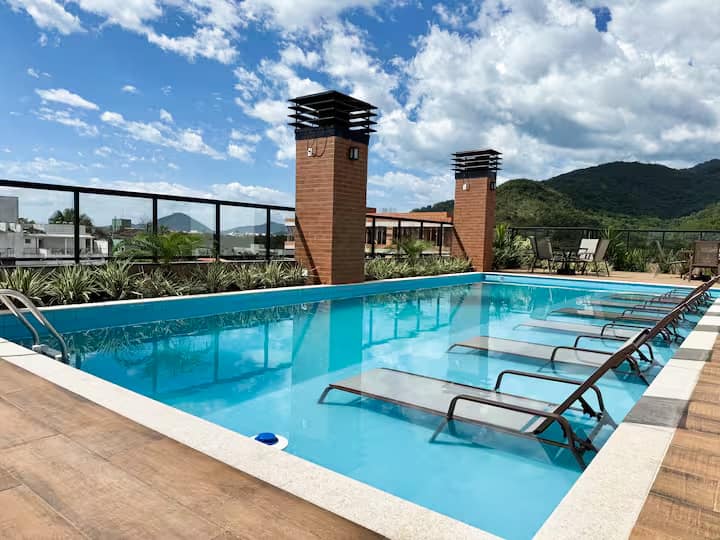 Conforto & Lazer: Piscina, Churrasqueira, Ar Cond - Ubatuba