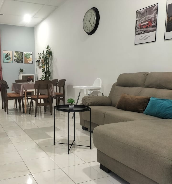 195 Homestay Seremban/mutiara Galla/labu - Seremban