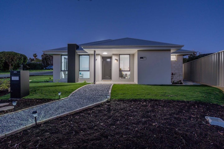 Coastal Haven Luxury Escape - Western Australia