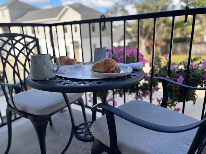 New! You Found It! #1 Location, Luxury River Ranch - Lafayette, LA