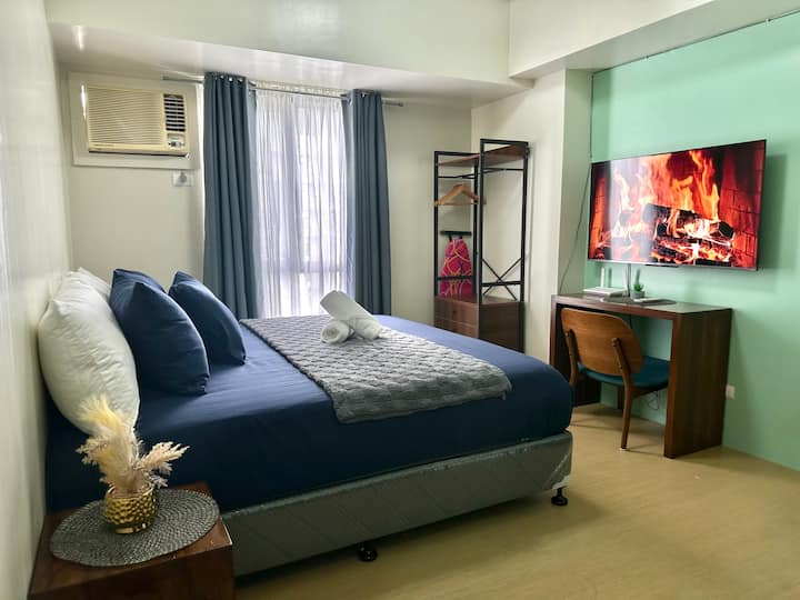 Up To 200mbps Wifi Cozy Studio Unit Centrio Towers - Cagayan de Oro