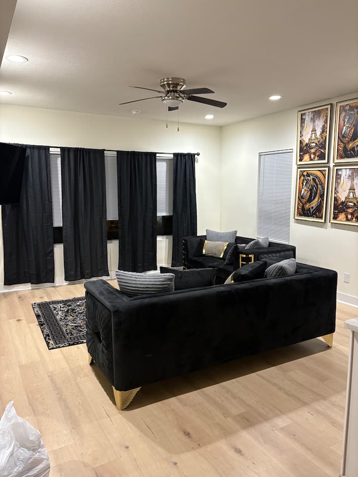 Luxury Gold & Black Retreat” - Indianapolis, IN