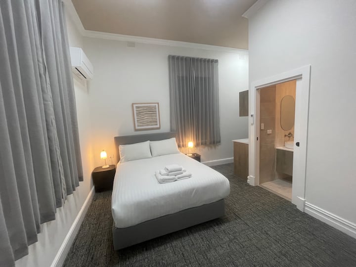 Costello Hotels - Executive Suite Ground Level - Port Augusta