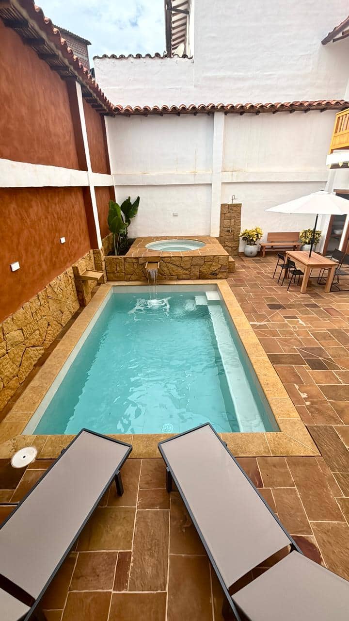 Espectacular Apto Con 3 Balcones. Piscina/jacuzzi. - Barichara