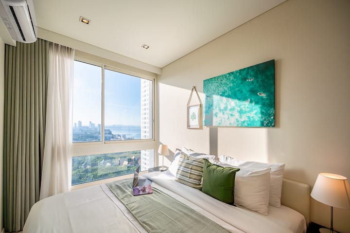 King Bed 2 Pools Full-kitchen Gym Spa Tv Wifi - Pattaya City