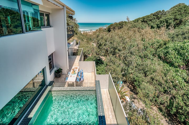 Beachside On Seaview - Sunshine Beach Luxury Home - Peregian Beach