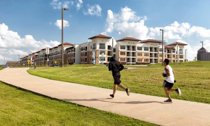 Amazing Two-bedroom Apartment In Richardson - Richardson, TX