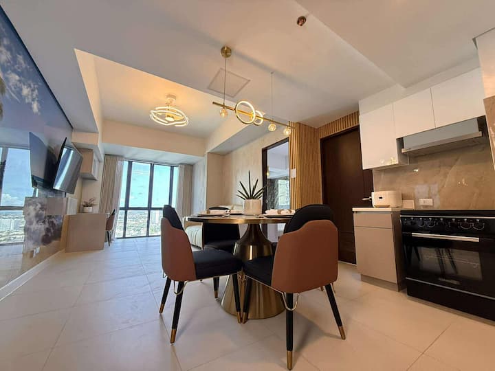 New! 1br 24th Floor Sunrise View 38 Park Ave - Cebu City