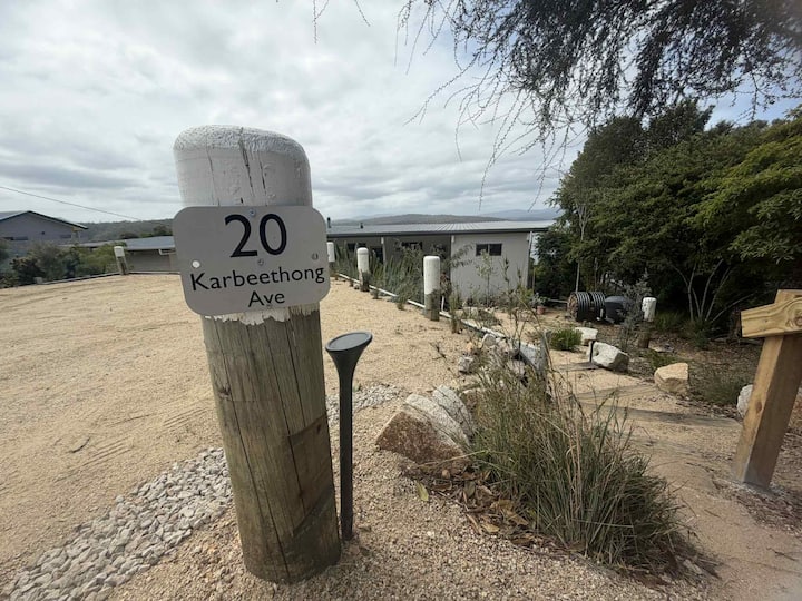 20 Karbeethong Avenue - Mallacoota