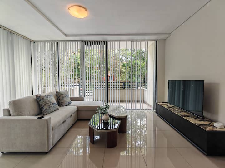 3 Bedroom Apartment In Rosebery - Lewisham