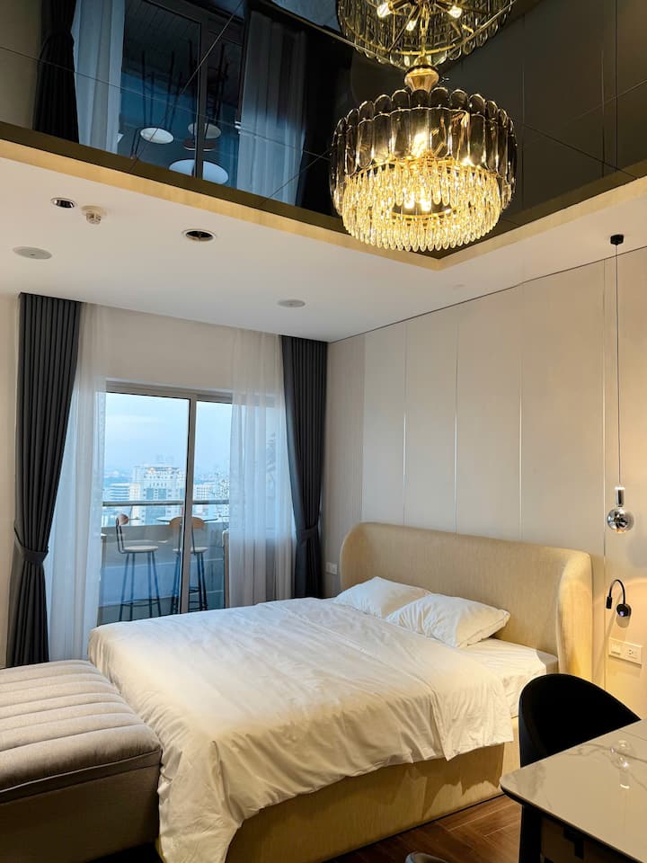 High End Modern Studio Apartment - Hanoi