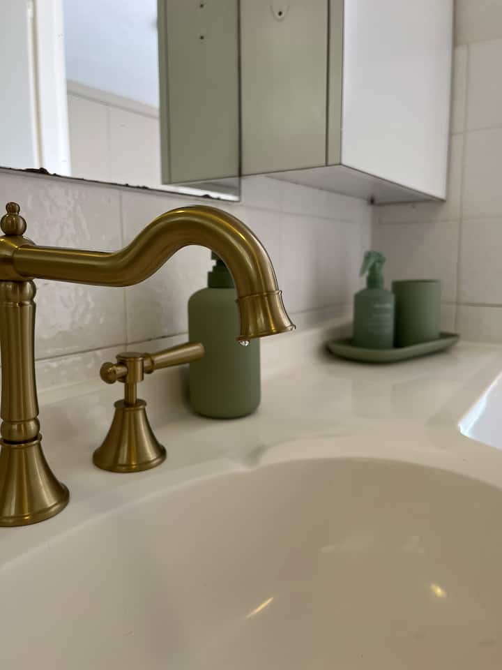 Collaroy Palms | 1 Bedroom Unit | 50m To Beach | - Narrabeen