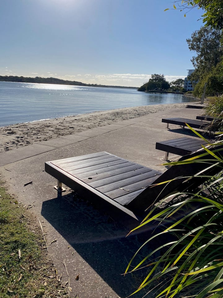 Coral Breeze - Maroochydore