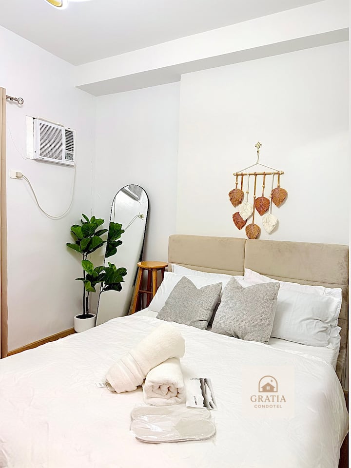 Cozy Studio At Gratia Condotel - Heart Of The City - Philippines
