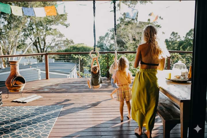 Family Beach Haven: Spa, Sauna, Skate-ramp + Views - Jamberoo