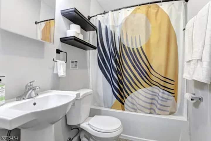 Comfortable Newark Stay Rutgers/njit - Newark, NJ