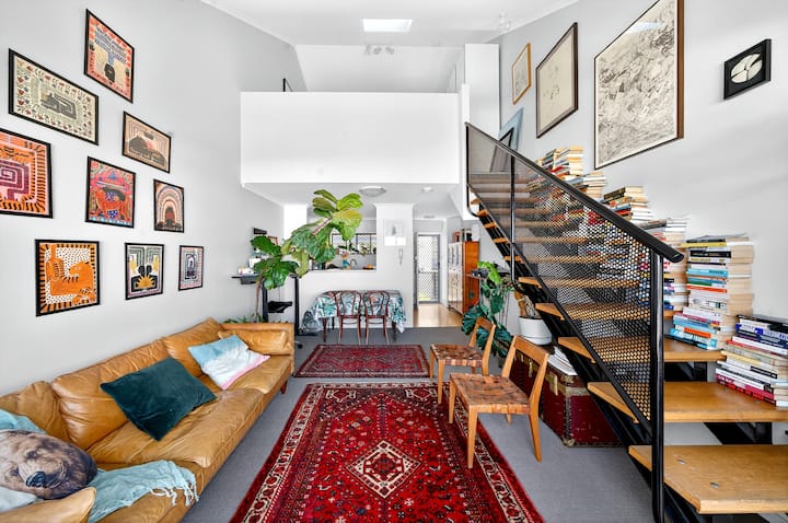 Escape To Newtown - Comfy Loft Apt -Parking-pool - The University of Sydney