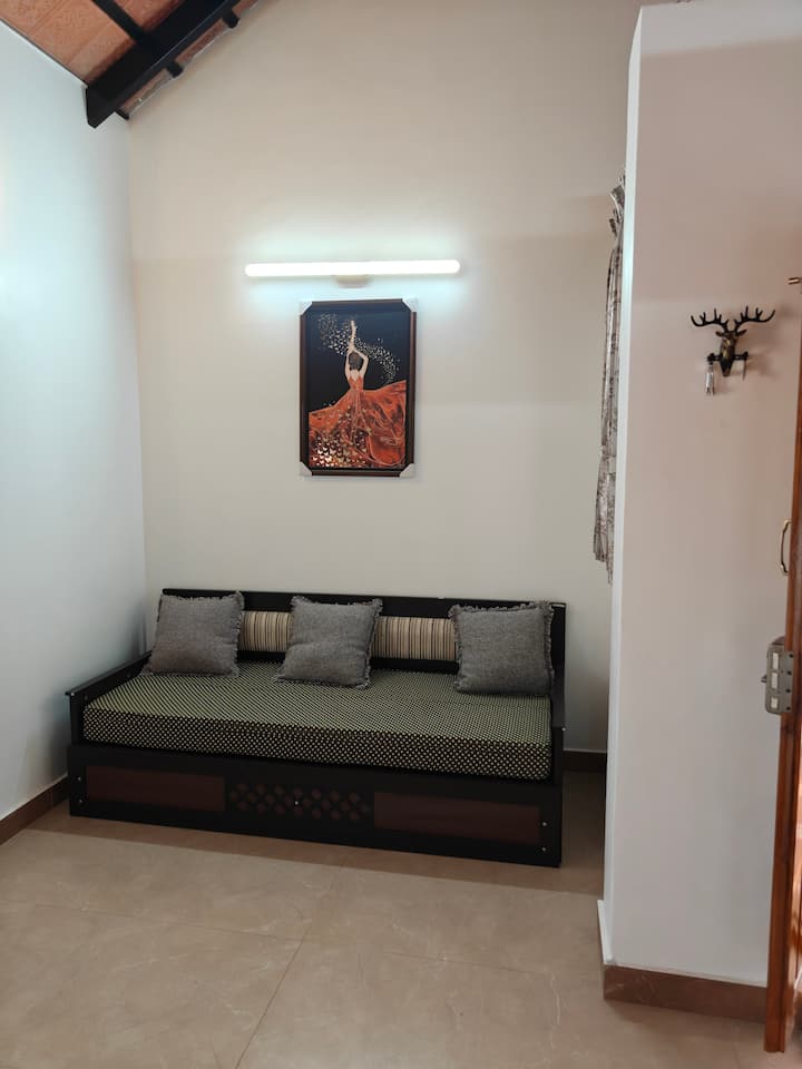 Suseelagam Homestay! A Traditional Luxury Stay - Sirkali