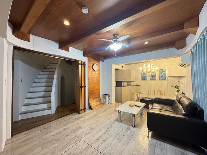 10 Min From Kix By Car, Parking, Kitchen, 9 Guests - 泉佐野市