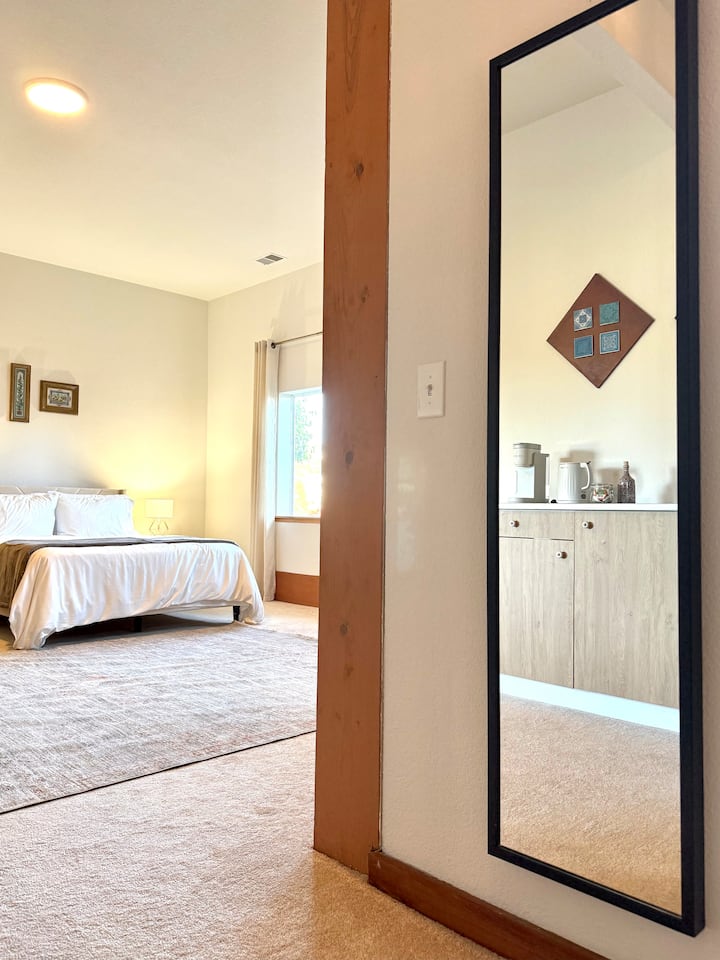 Elevated & Serene Suite • Close To Sf & Sj - San Mateo, CA