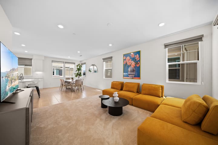 靠近迪斯尼乐园的绝佳胜地度假屋 - Anaheim, CA