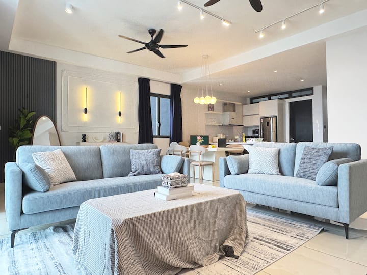 Sky 88 Premium High-rise 48f | 3r3b Group-friendly - Johor Bahru