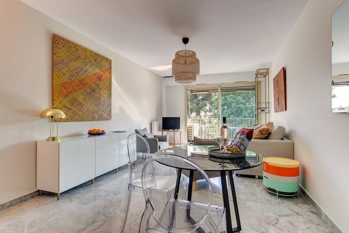 F2 Vue Colline Du Château - Quartier Du Port Nice - Parc Phœnix - Nice