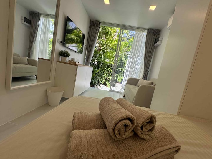 Luxury Container Home - Pratumnak Soi 5 - Pattaya