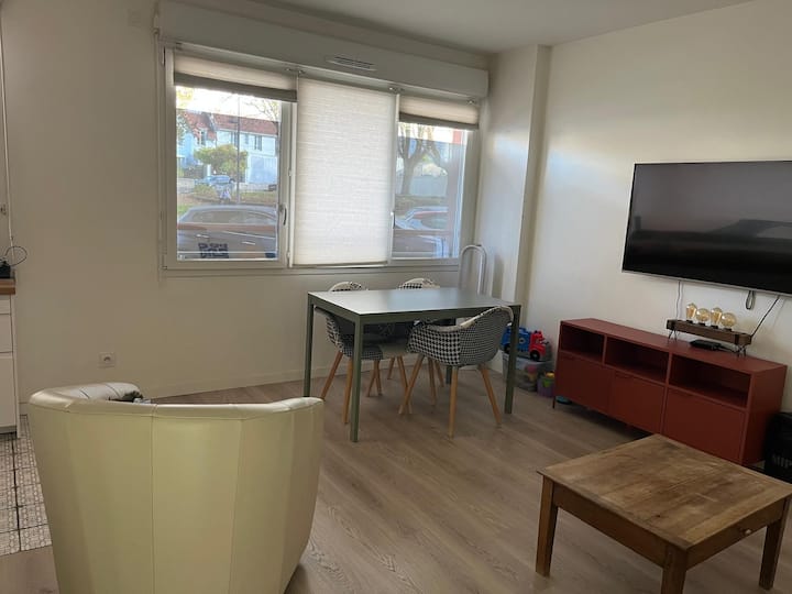 Charmant T2 Tout éQuipé à Créteil-eglise - Créteil