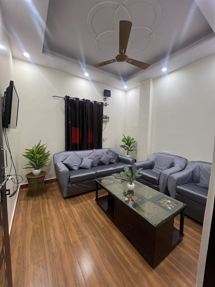 Cozy Cube - Delhi, Hindistan