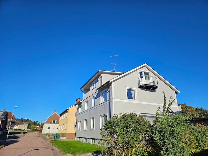 Fullt Möblerad Lägenhet Som Ligger Centralt. - Kristinehamn