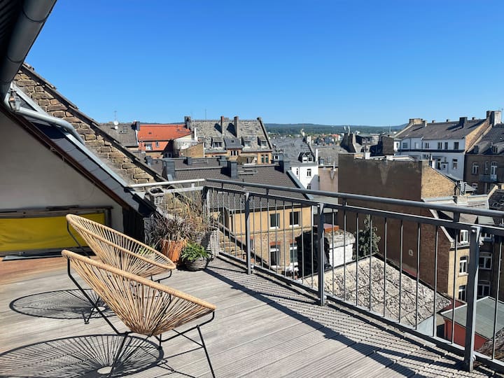 4-zimmer-wohnung Mit Terrasse In Zentraler Lage - Wiesbaden