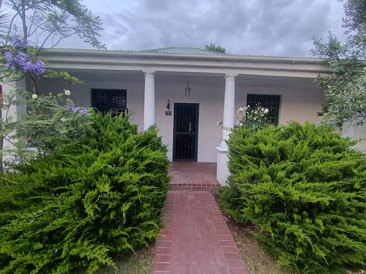 1936 Heritage Home With A French Flair, Hopkins 9 - Somerset West