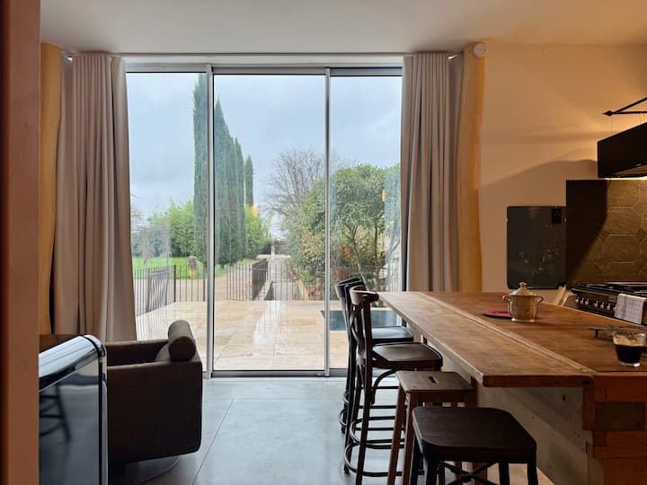 Gîte Avec Terrasse Dans Une Propriété Agricole - Ambérieu-en-Bugey