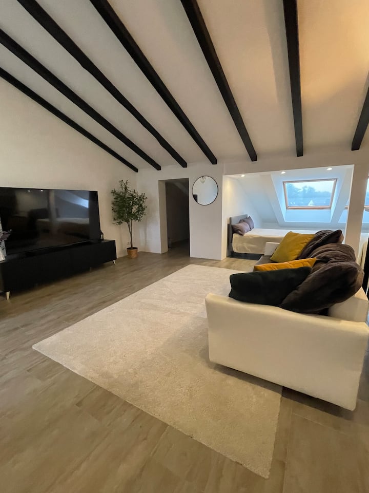 Dachgeschosswohnung Mit Loft-feeling - Brême
