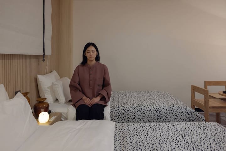 [안산 아늑료칸]디럭스 트윈 반(飯)동#기준3인#안산호텔#료칸호텔#안산역#온천호텔#안산숙소 - 안산시