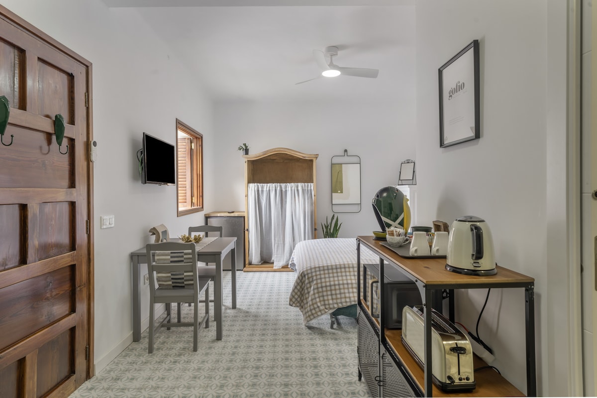 Estudio Tagoro - Departamentos en renta en Guia de Isora, Islas ...