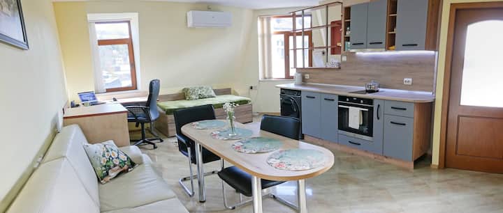 Апартамент "Покрит мост" - Lovetch