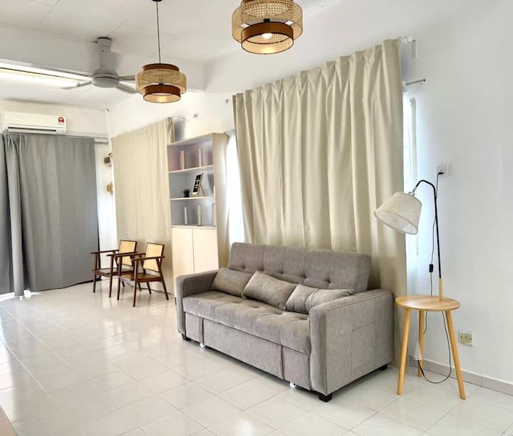 Amanara Segamat- Comfy & Serene Retreat In Segamat - Segamat District