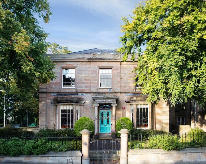 Boutique Retreat & Team Escape | Sleeps 25 - Huddersfield