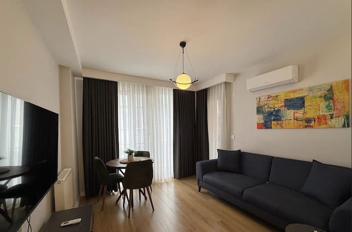 Modern & Cozy 1br Apt. In The Heart Of Bakırköyy4* - Estambul