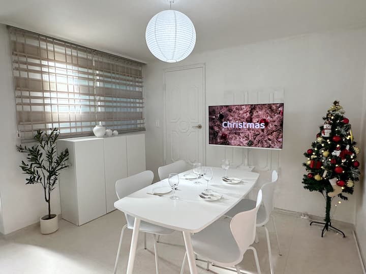 동대문역사문화공원역2분#동대문#명동#ddp#광장시장10분#홍대,서울타워,경복궁15분 - Seul