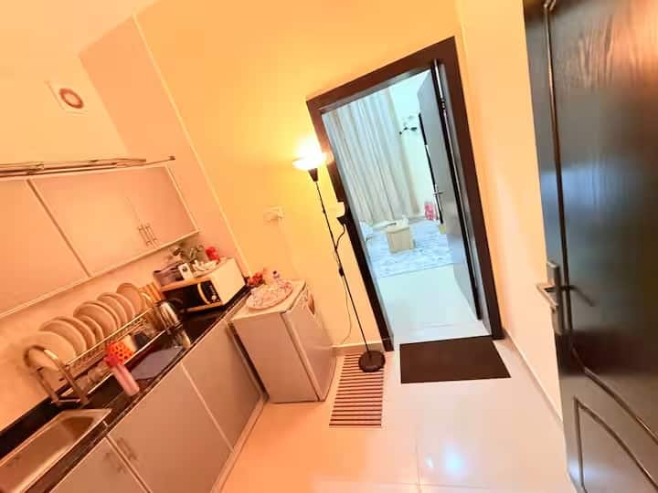 Cozy, Studio Apartment Juffair, Behind Oasis Mall - Bahrain